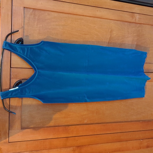 M. Rena | Tops | New M Rena Long Reversible Vneck Scoop Neck Blue Tank ...